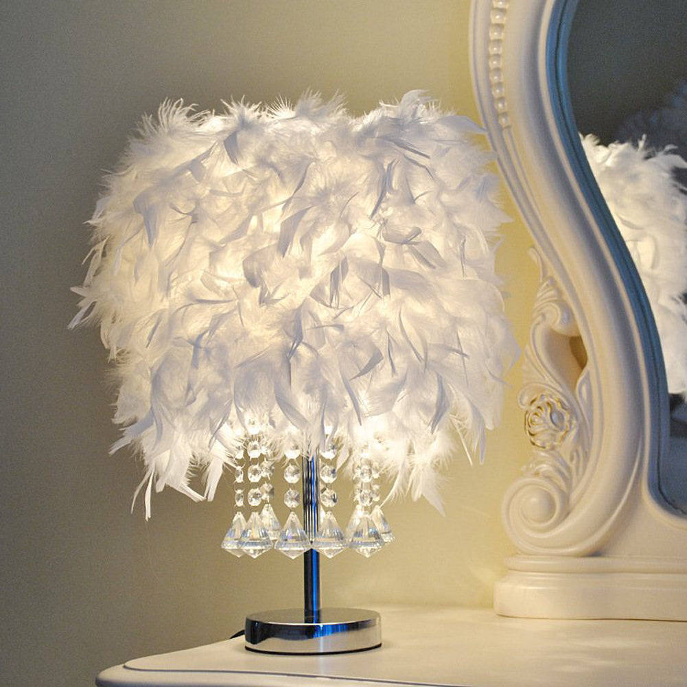 Modern White Feather Bedside Table Lamp – Sheonly
